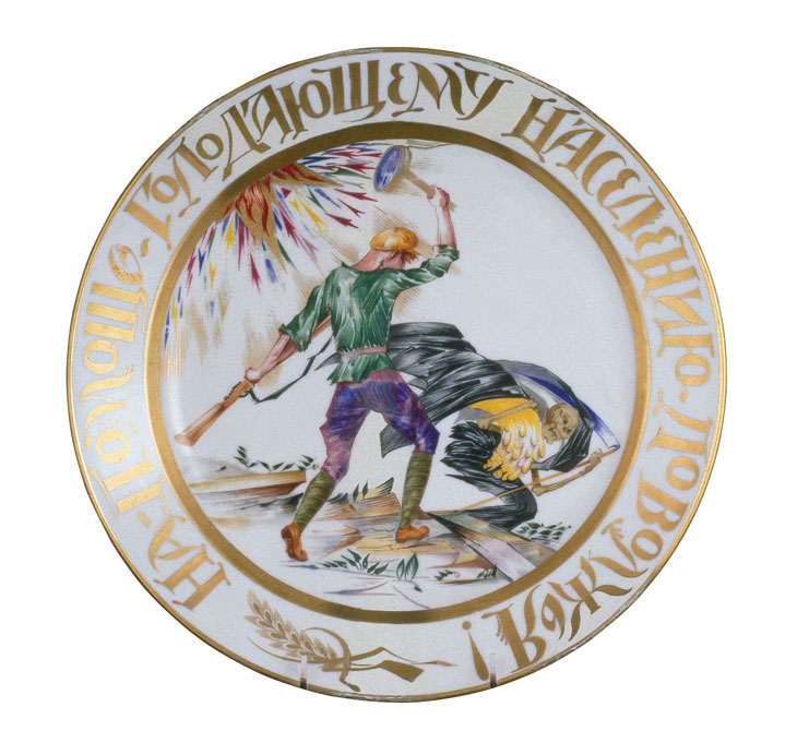The art of putting Soviet propaganda on porcelain plates | Apollo Magazine