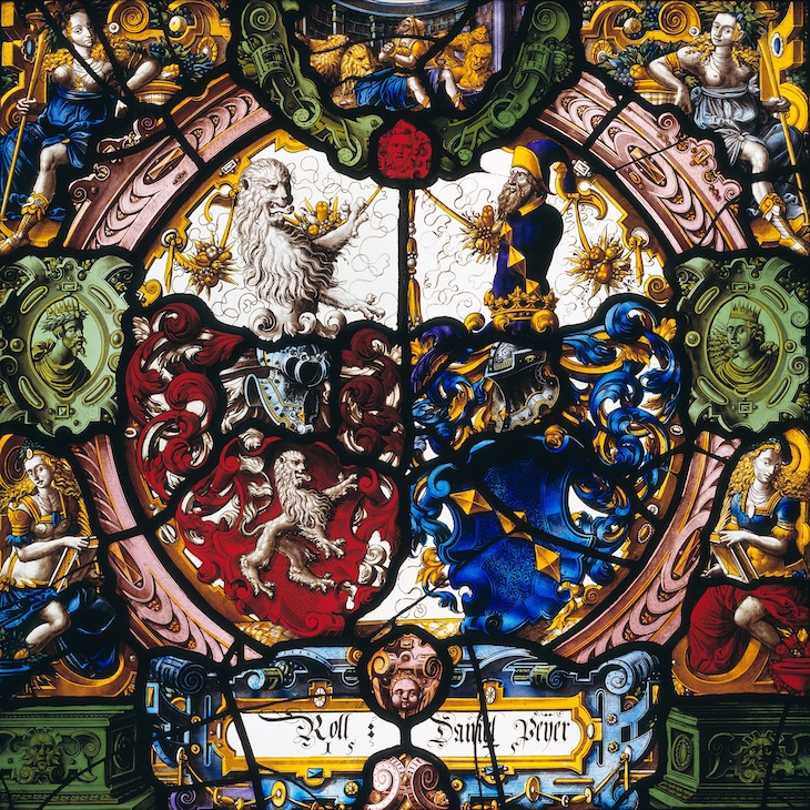 Luminous Figures | Apollo Magazine