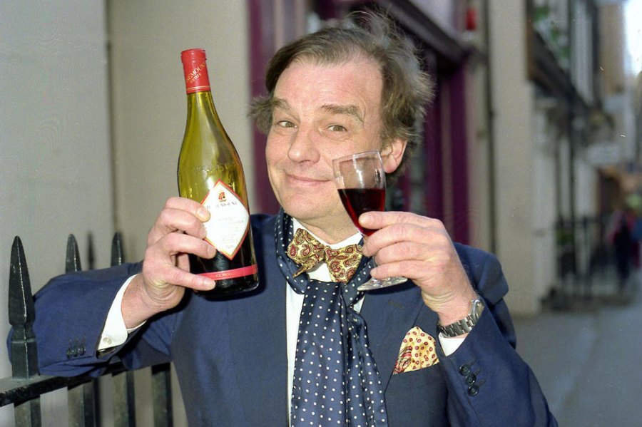 The best of Keith Floyd, dished up on canvas | Apollo Magazine