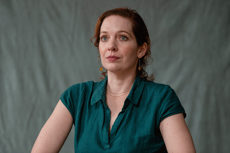 Sitting witty: Katherine Parkinson reimagines portrait painting for the ...