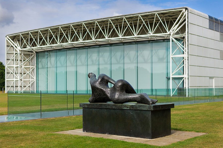 Hug a Henry Moore! - Apollo Magazine