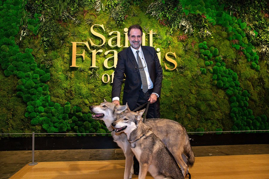 Thrown to the wolves | Apollo Magazine