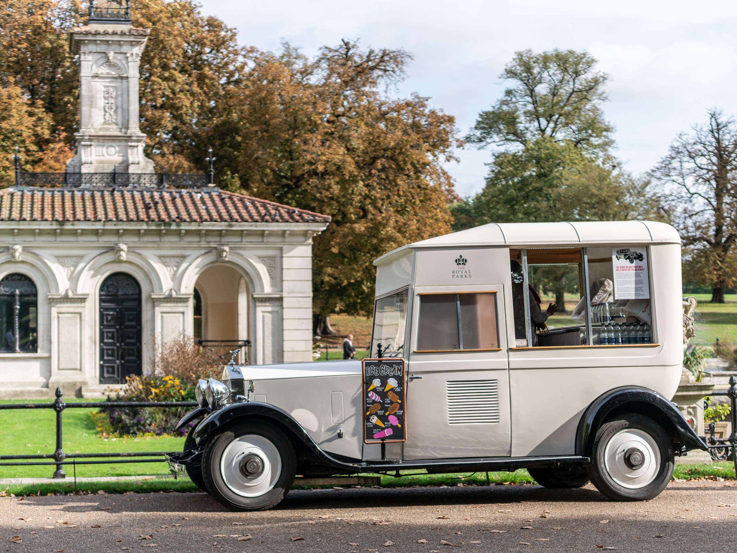 The return of the retro ice-cream vans | Apollo Magazine