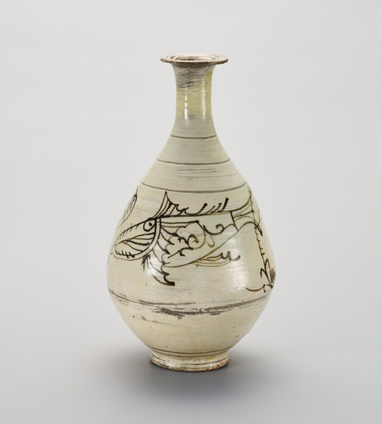 Perfectly Imperfect: Korean Buncheong Ceramics | Apollo Magazine