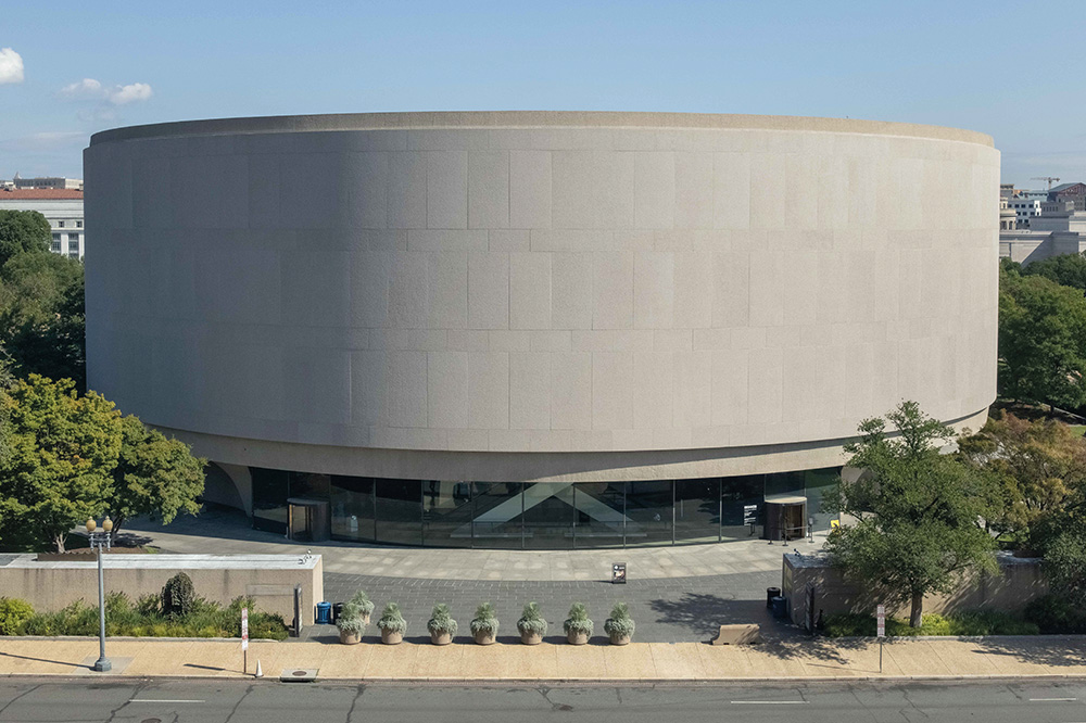 The Hirshhorn Museum at 50 | Apollo Magazine