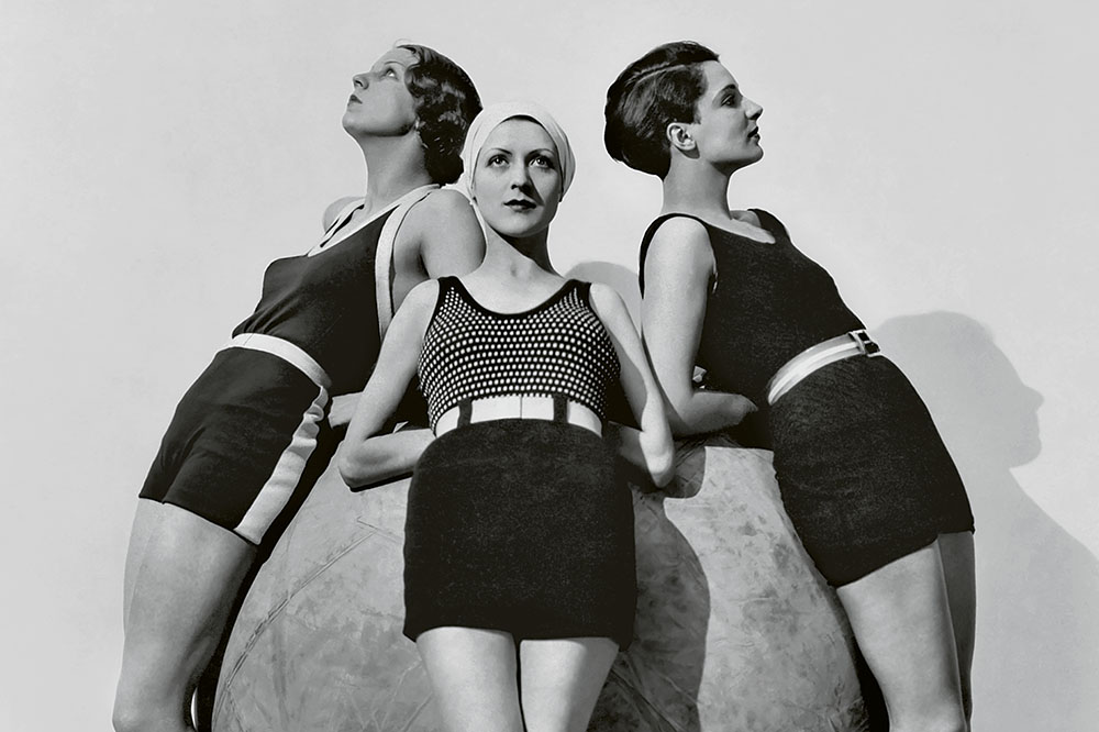 The photographer who turned women into goddesses | Apollo Magazine