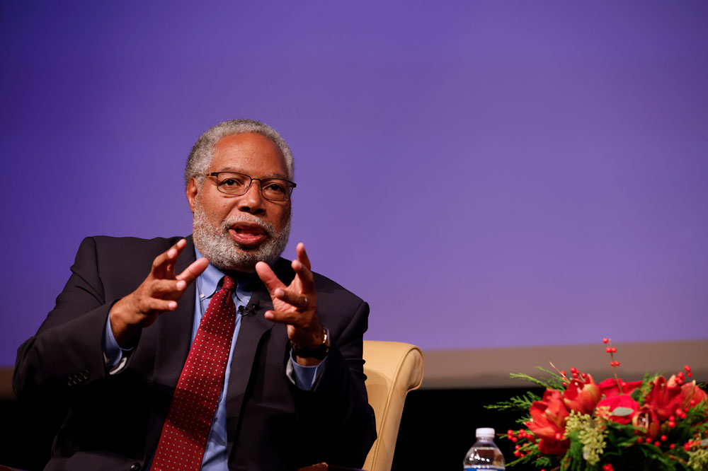 Smithsonian head tells staff institution ‘remains steadfast’ | Apollo Magazine
